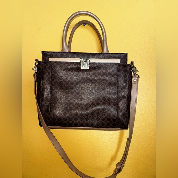 Ivanka Trump | Bags | Ivanka Trump Shoulder Bag | Poshmark